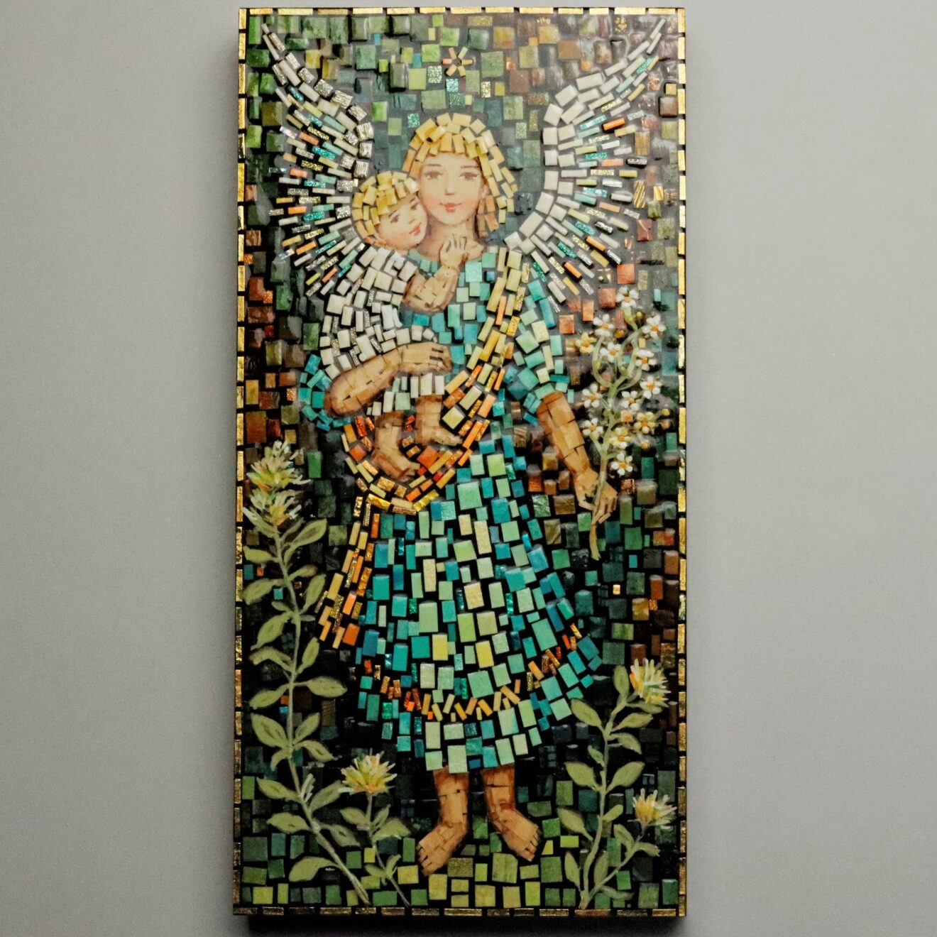 Mosaic - Angel with a child in her arms - Bombkarnia